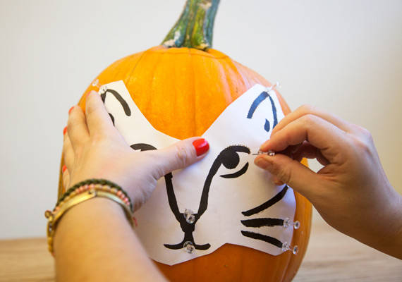 Comment sculpter une citrouille pour Halloween ? - Salut Kitty